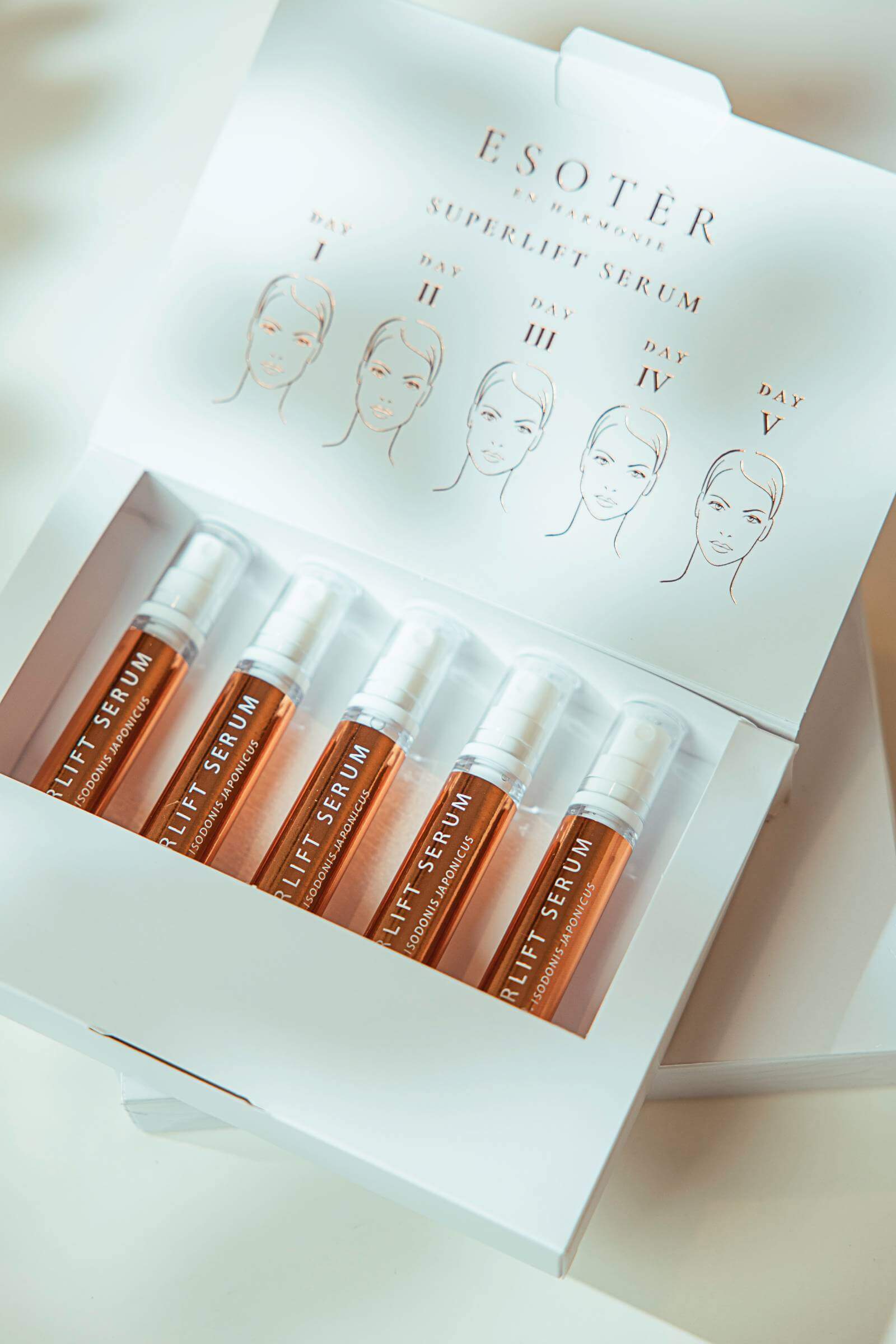 ESOTER Superlift Serum - Be Natural, Be Beautiful, Be You